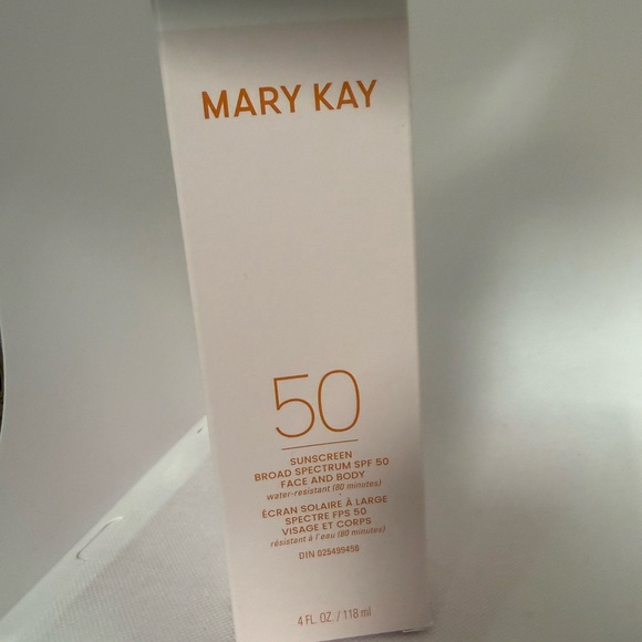 Mary Kay | Skincare | Mary Kay Spf 5 Broad Spectrum Sunscreen | Poshmark
